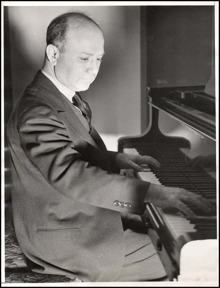 Elman, Mischa. (1891-1967) Original Photograph at the Piano! – Schubertiade Music and Arts