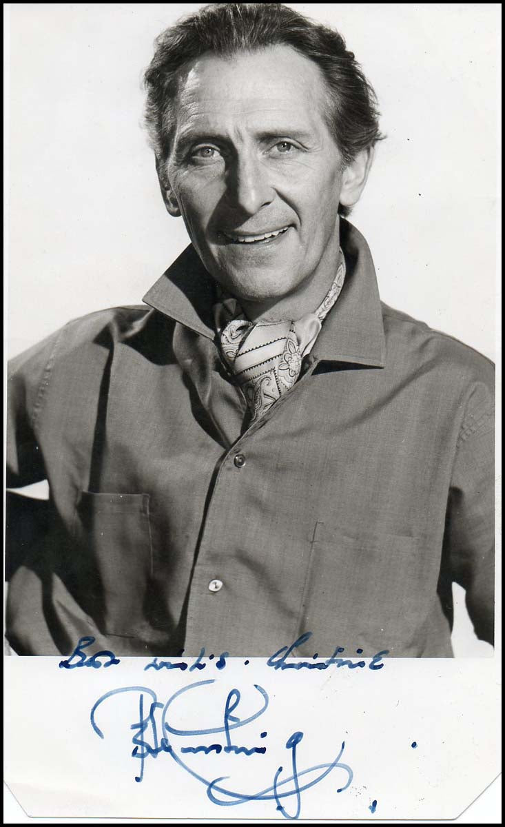 [Film & Theater] Cushing, Peter. (1913 - 1994) Signed Photograph ...