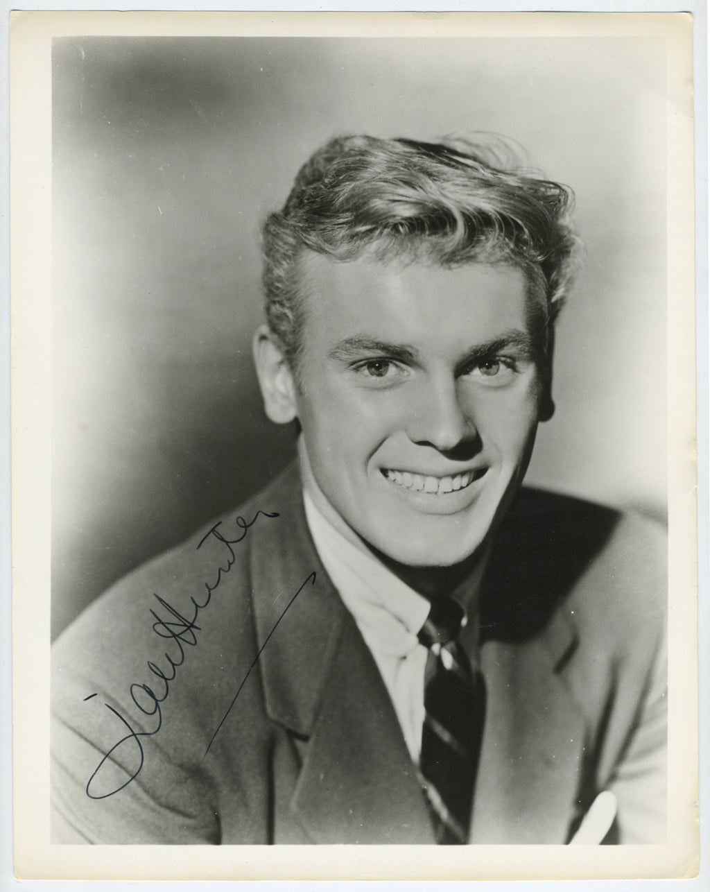 Hunter, Tab. (1931–2018) Signed Photograph – Schubertiade Music and Arts