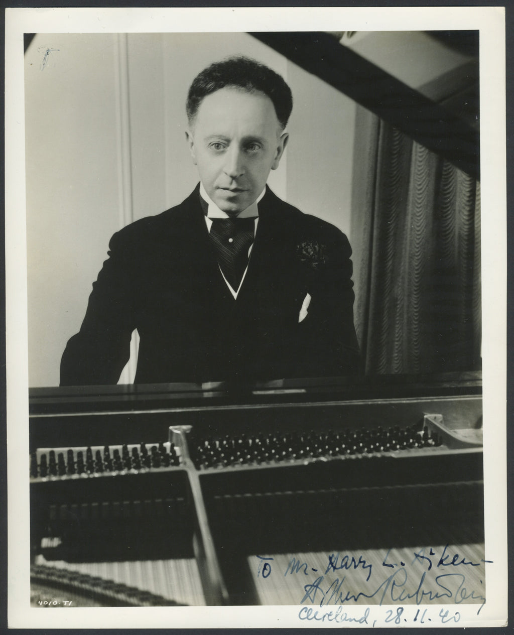 Rubinstein, Arthur. (1887–1982) Signed Photograph – Schubertiade Music ...